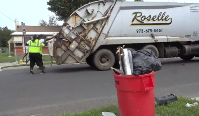 Hilarious footage of dancing trash collectors recorded on home security ...