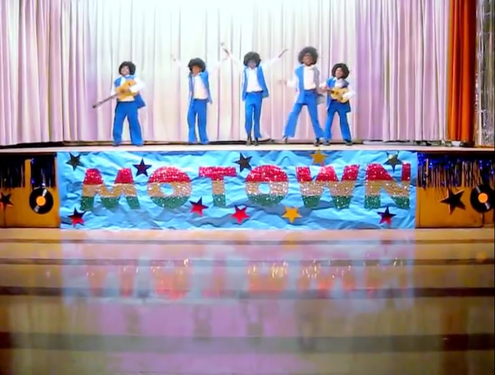 Elementary school students become superstars in school show