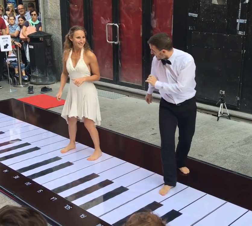 Duo’s slick ‘Pink Panther’ dance leaves crowd cheering for more