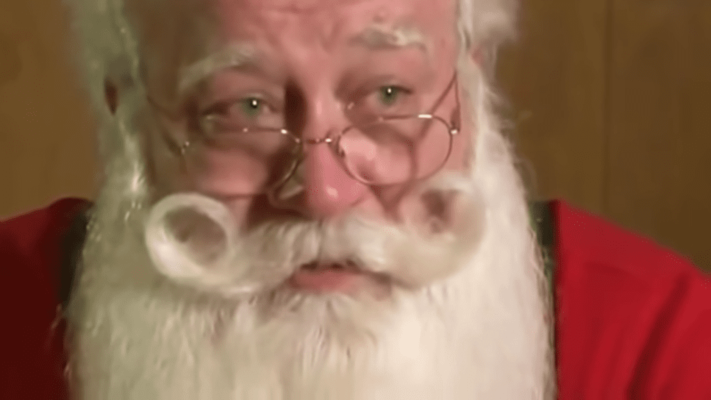 Santa Claus tearfully recalls moment terminally ill boy dies in his arms