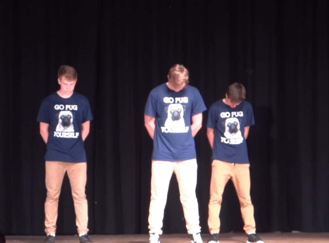 3 Young men leave crowd howling when they start shaking on stage