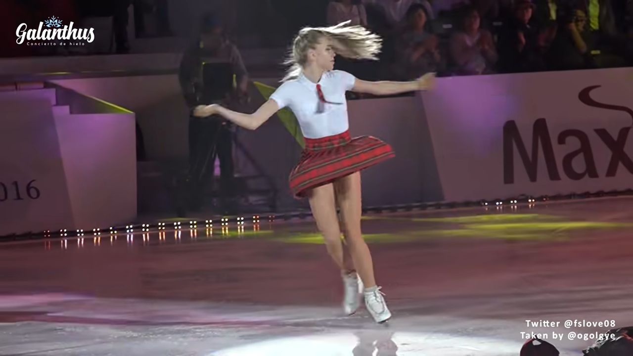 Sweet schoolgirl goes ‘bad’ lighting up the ice with 26 million views