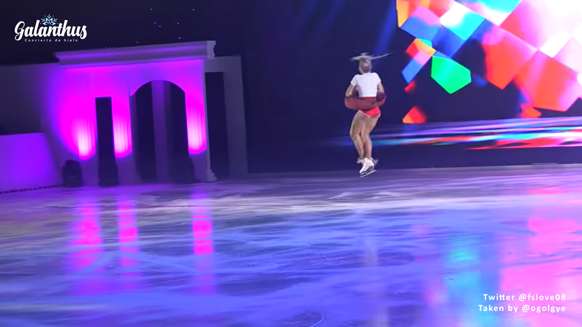 Sweet schoolgirl goes ‘bad’ lighting up the ice with 26 million views