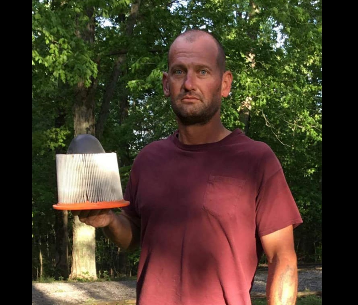 Guy hilariously posts pics with ‘filters’ to attract ladies because ...