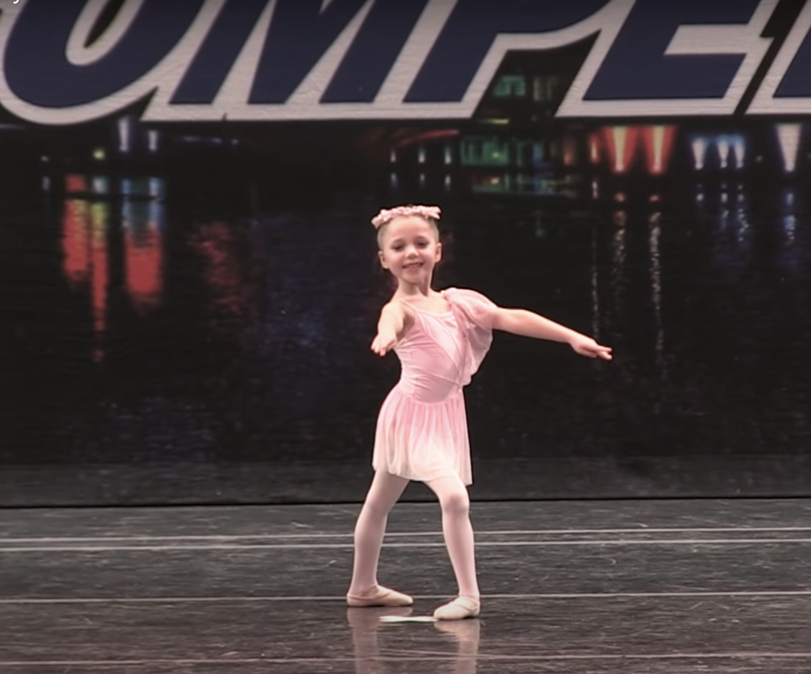 Tiny ballerina’s adorable ‘Cupid’ dance steals hearts