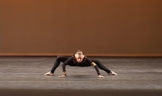 Ballerina's mesmerizing and haunting 'spider dance' has 14M views