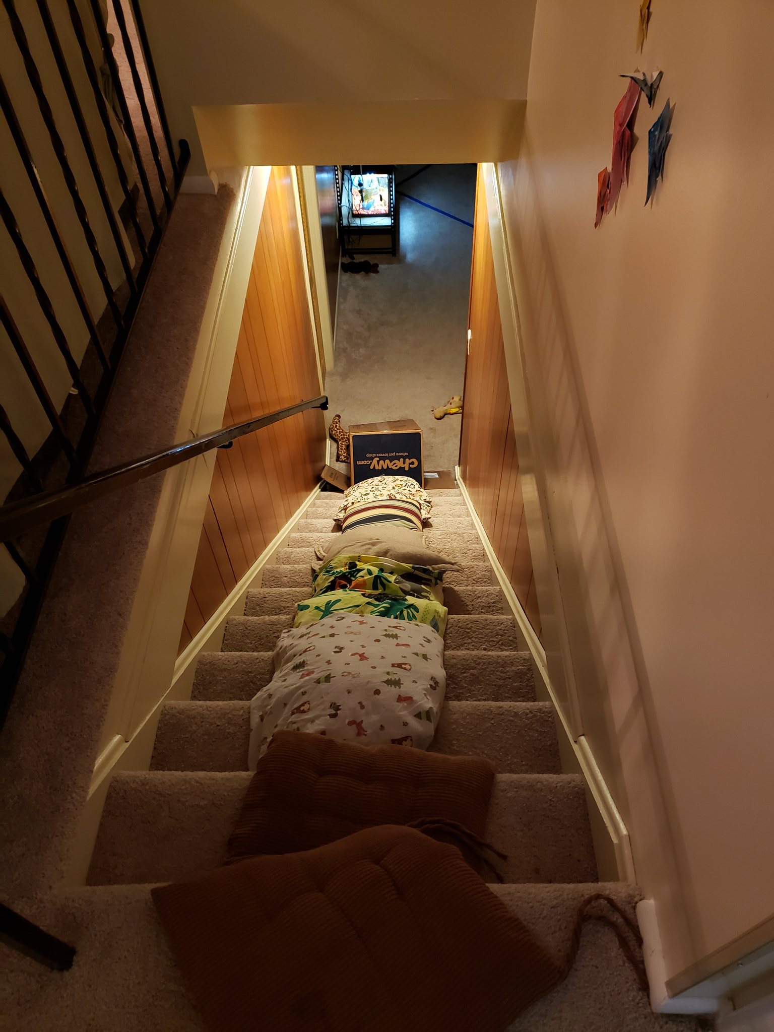 50 hysterical photos of parents currently trapped at home with little ones