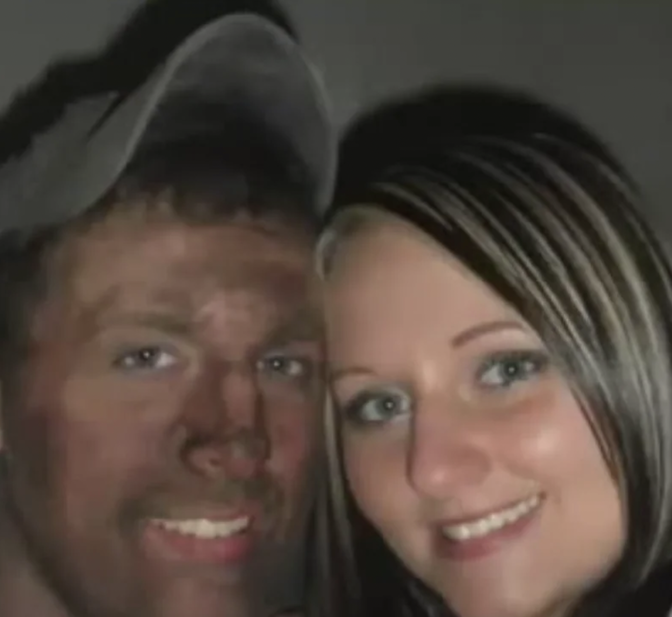 Walmart worker delivers incredible rendition of Dolly Parton classic