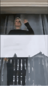 Everyone should know this international sign for 'help me'