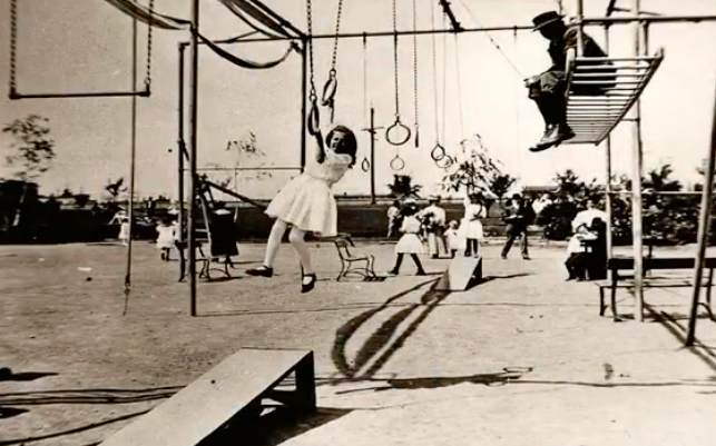 60 old-school playground photos that made us wonder how we survived ...