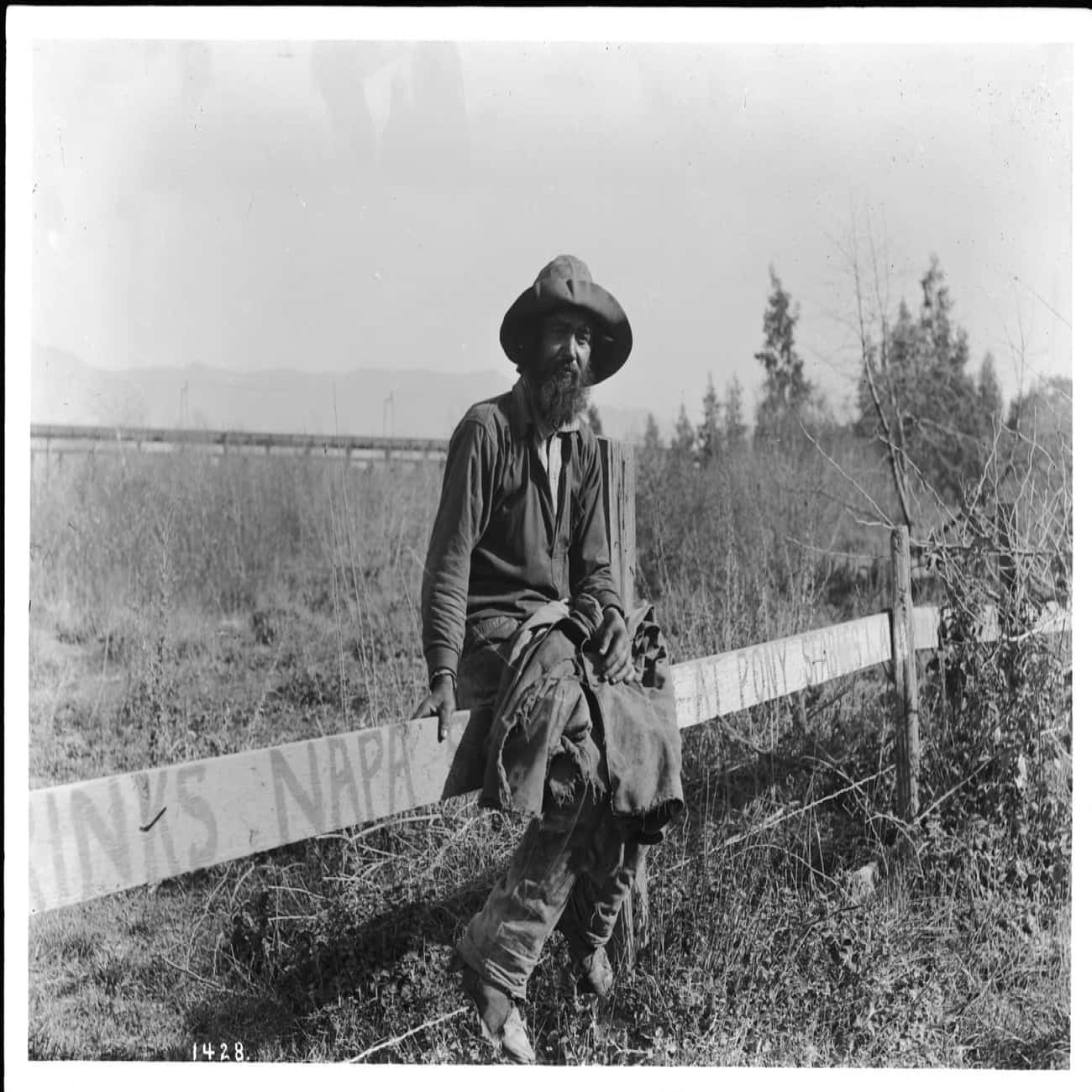 15 vintage photos that show what hobo life was really like