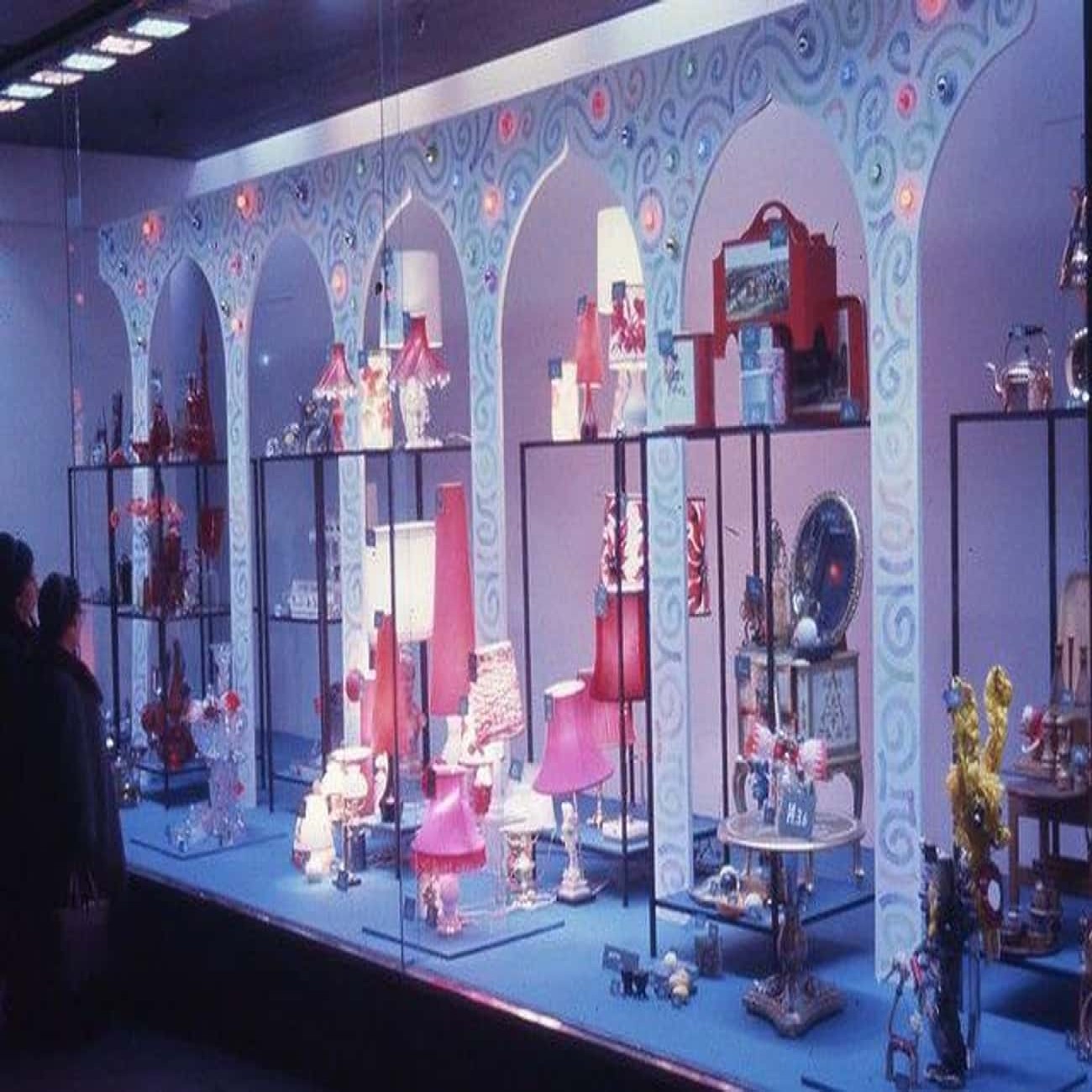 20 fascinating vintage photos of old department stores