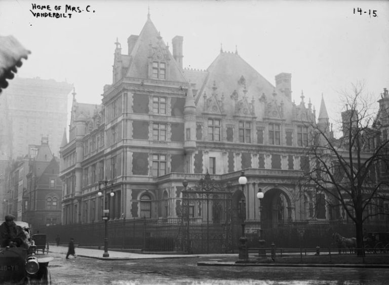 How the Vanderbilt family became the richest people in America and then ...