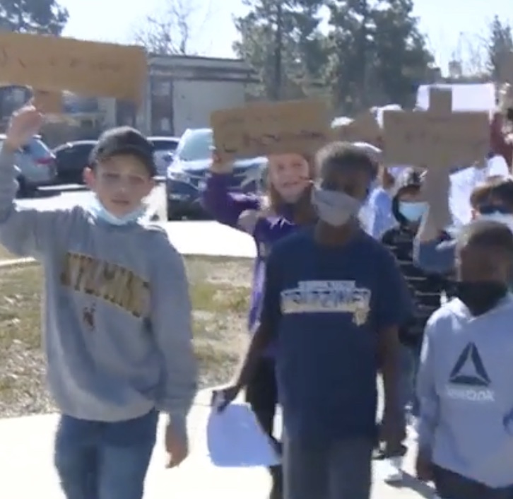 Fourth graders launch full-on protest to make their school bring back ...