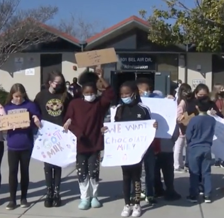 Fourth graders launch full-on protest to make their school bring back ...