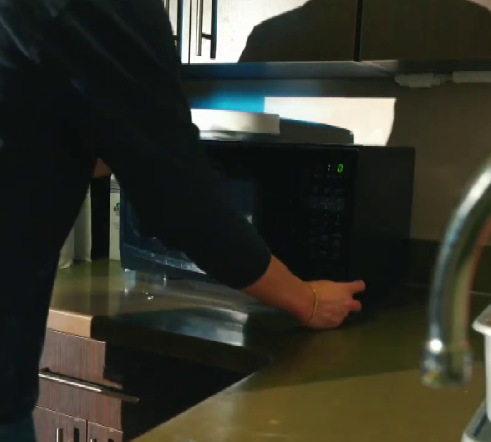 19-year-old needs to have his legs and fingers amputated after eating ...