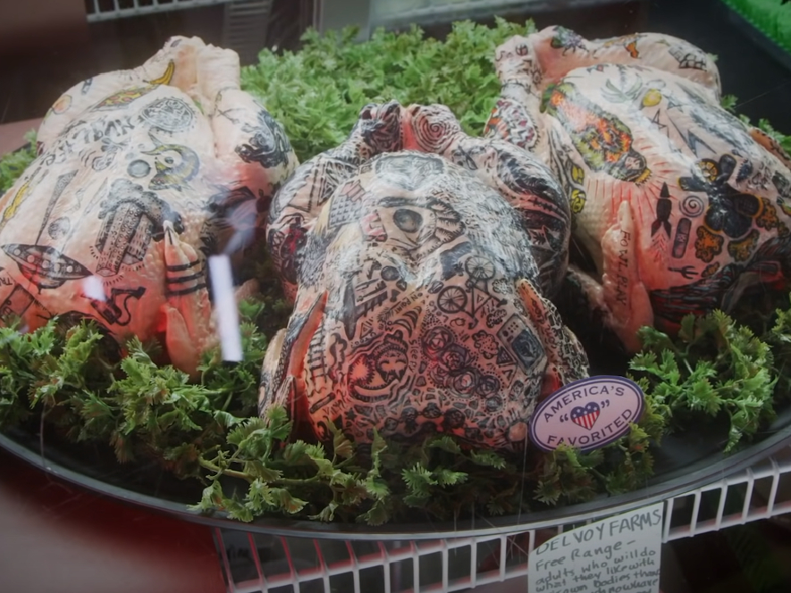 Take a tour of this strange supermarket in Las Vegas where absolutely ...