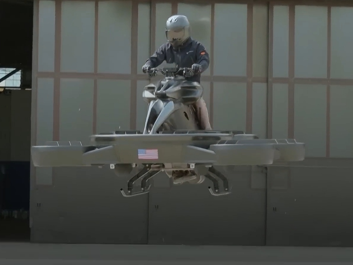 U.S. gets first look at world’s first “flying bike” during Detroit Auto ...