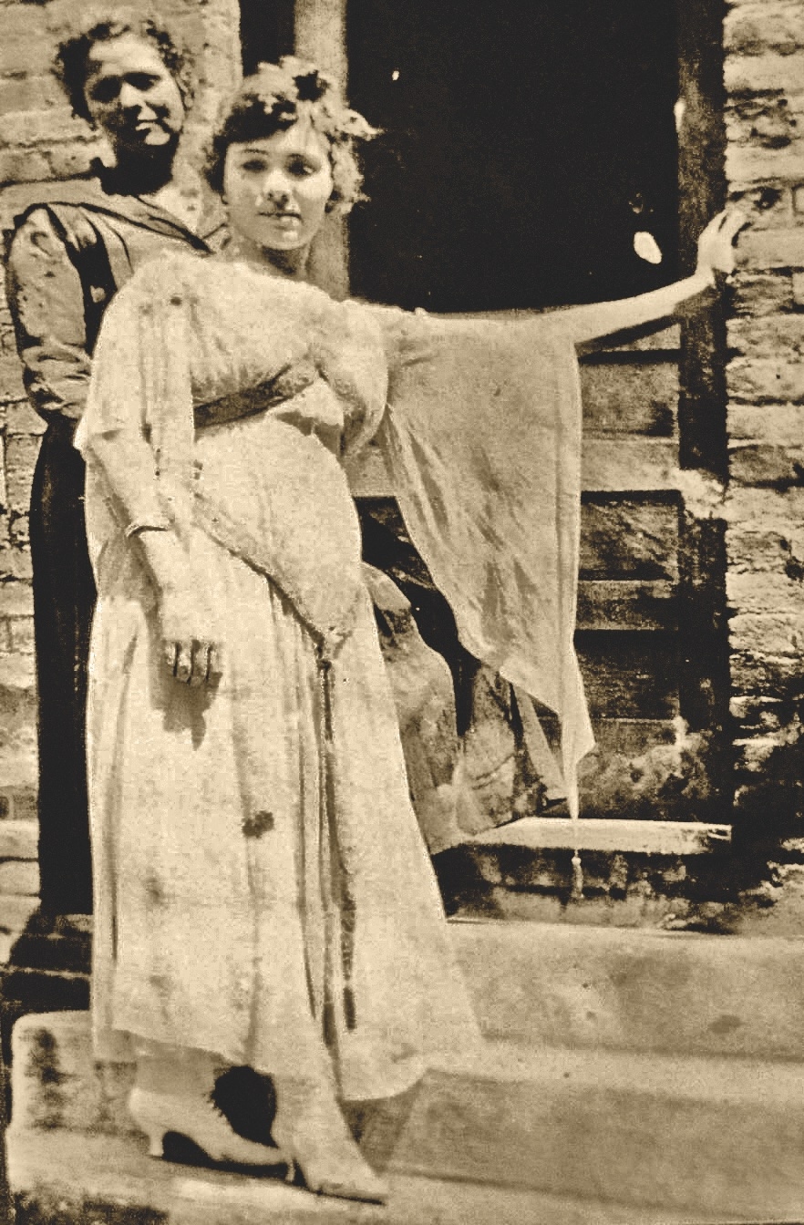 What Life Was Actually Like For Wild West Saloon Girls