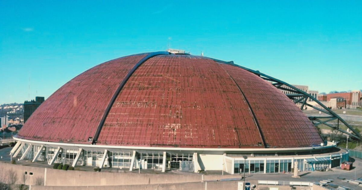 20 Once-Legendary Stadiums Now Left Abandoned and Decaying