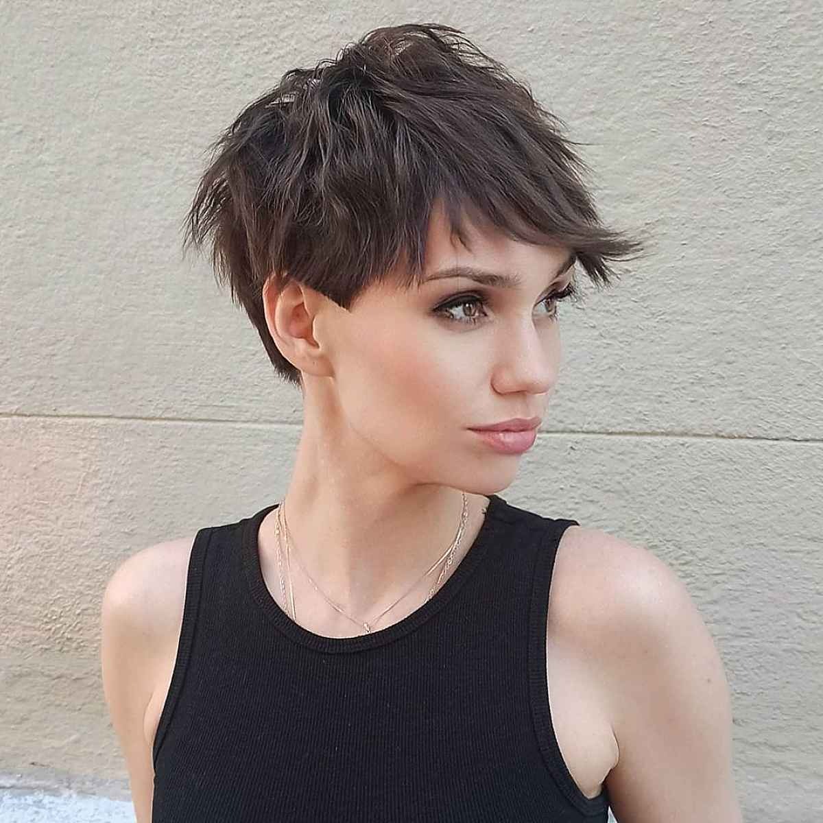 Insanely easy “wash-and-go” pixie haircuts that are drop-dead gorgeous