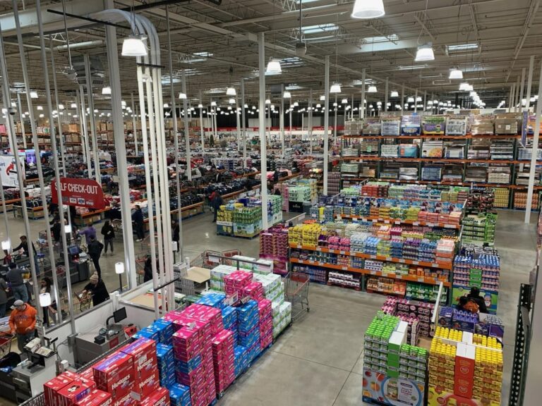 50 money-saving, practical tips that everyone who shops at Costco ...