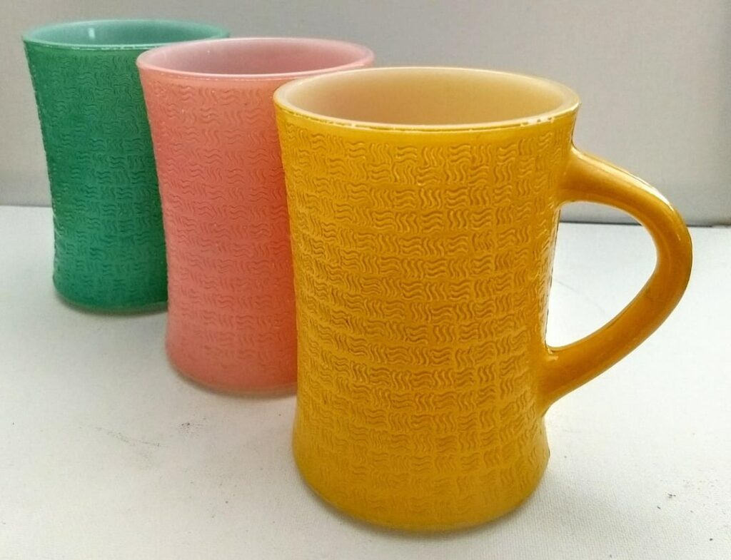 30 common thrift stores items you can easily flip for money