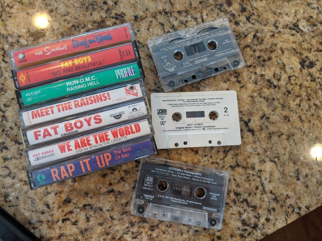 30 common thrift stores items you can easily flip for money